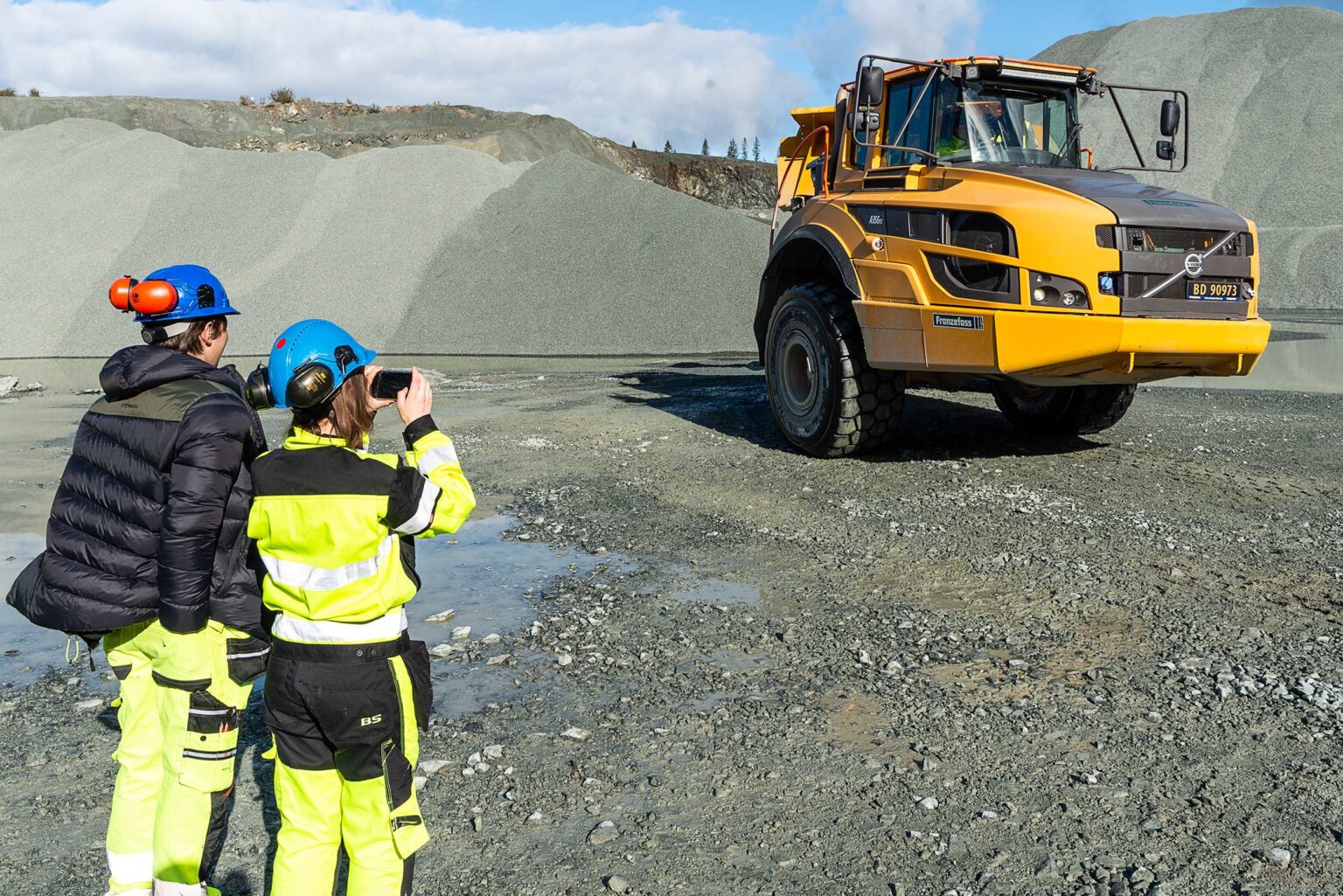 Young vloggers – visual expressions and new learning potentials - Media ...